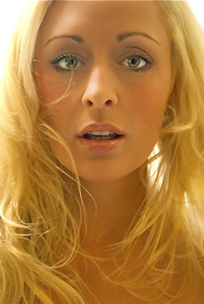 Mindy McCready Funeral: 200 Mourners Pay Tribute to Country Singer ...