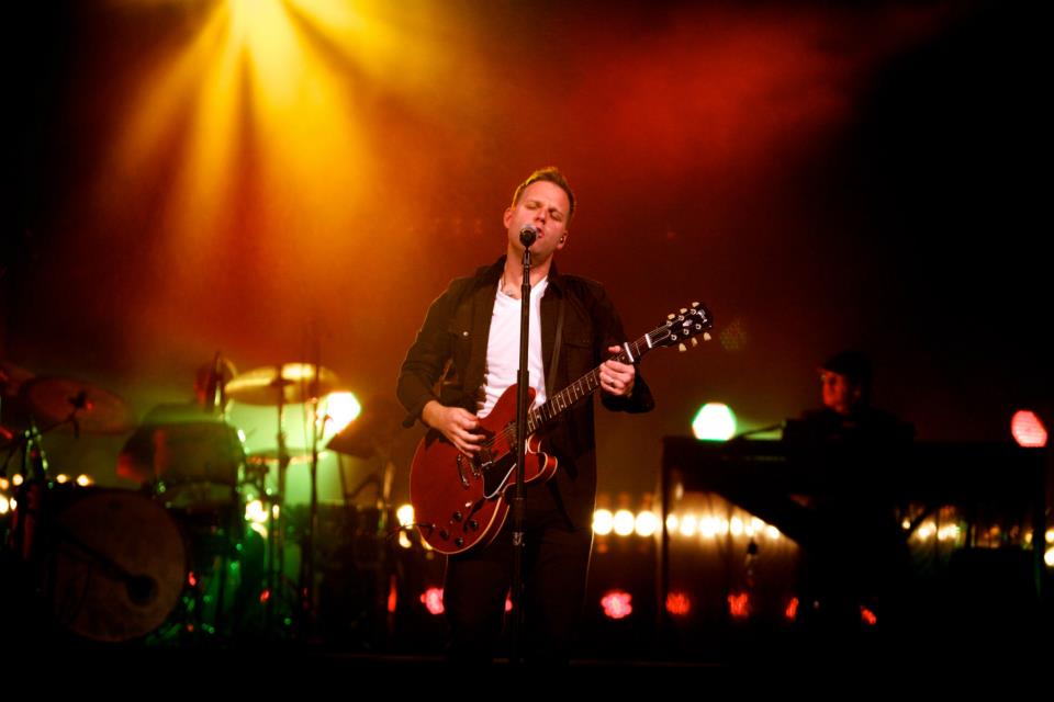 Matthew West 'Into the Light: Life Stories & Live Songs' Coming August ...