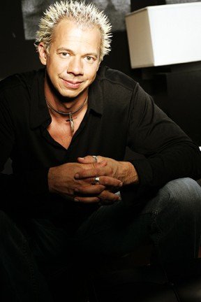 Justin Lookadoo, Christian Speaker, Riles Crowd With Dating Advice ...