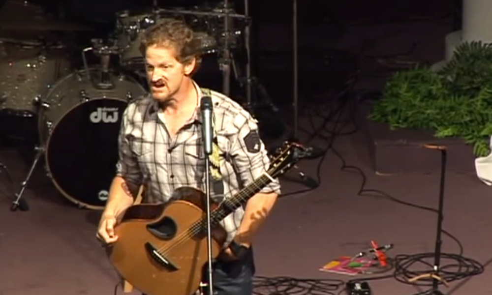 Hilarious Christian Comedian Jokes About the Guy Who Says 'Amen' at ...