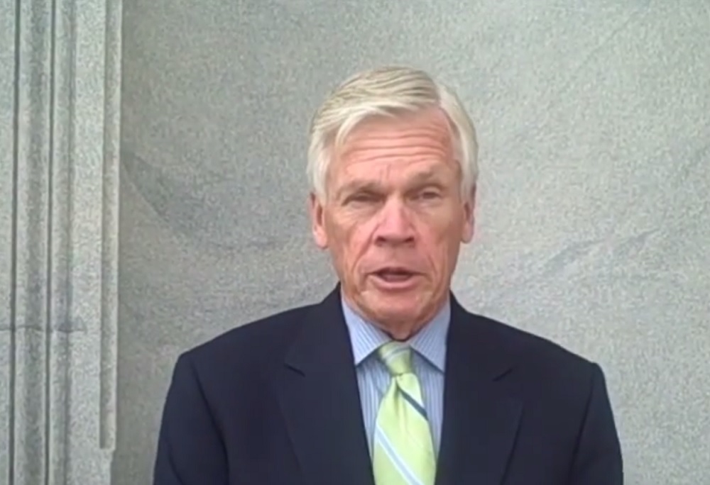 'How to be a Lesbian in 10 Days' Show Canceled After Criticism From ...