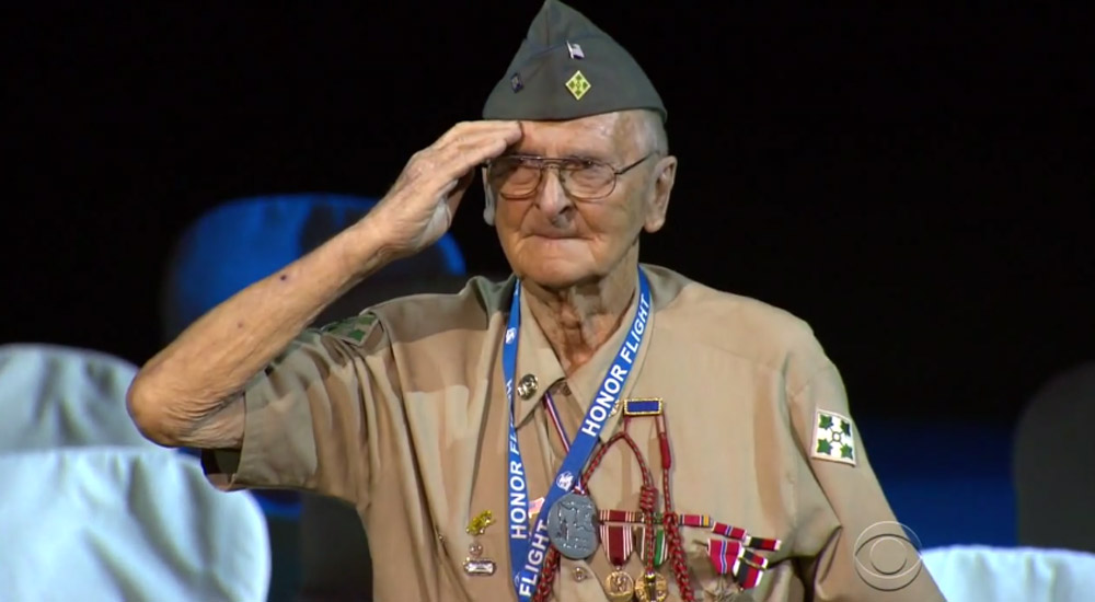See What Happens When a D-Day Veteran Returns to Normandy for the First ...