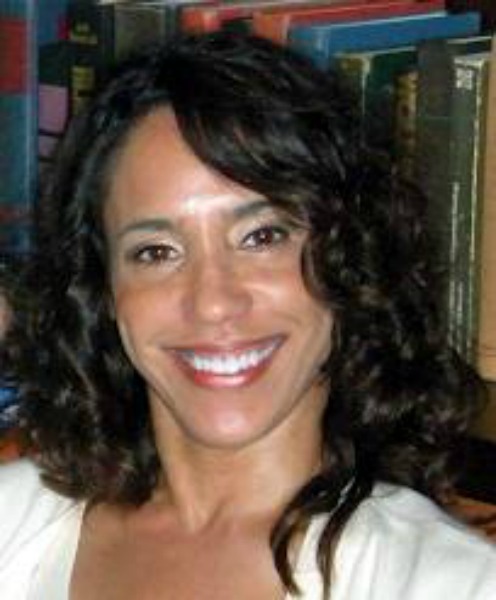 Hillary's Book Tour Previews a Rusty, Rich, Career Politician