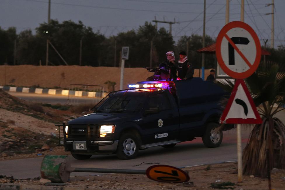 Jordan Executes Two ISIS-Linked Prisoners After Video of Pilot Being ...