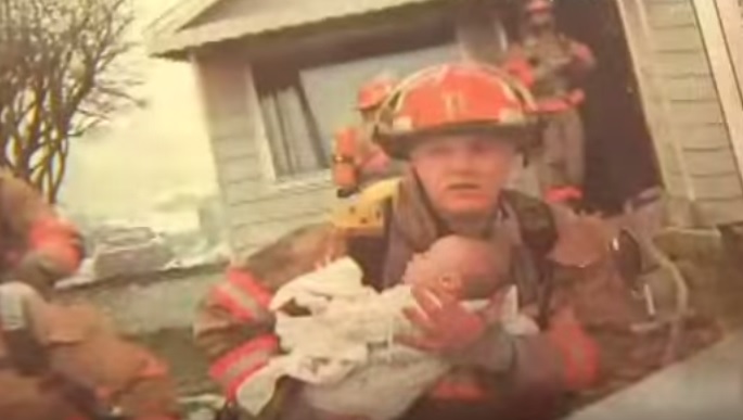 Firefighter Attends Graduation of a Baby That He Saved 17 Years Ago
