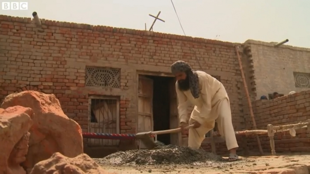 Muslim Villagers Building Church in Pakistan Claim Christians, Muslims ...