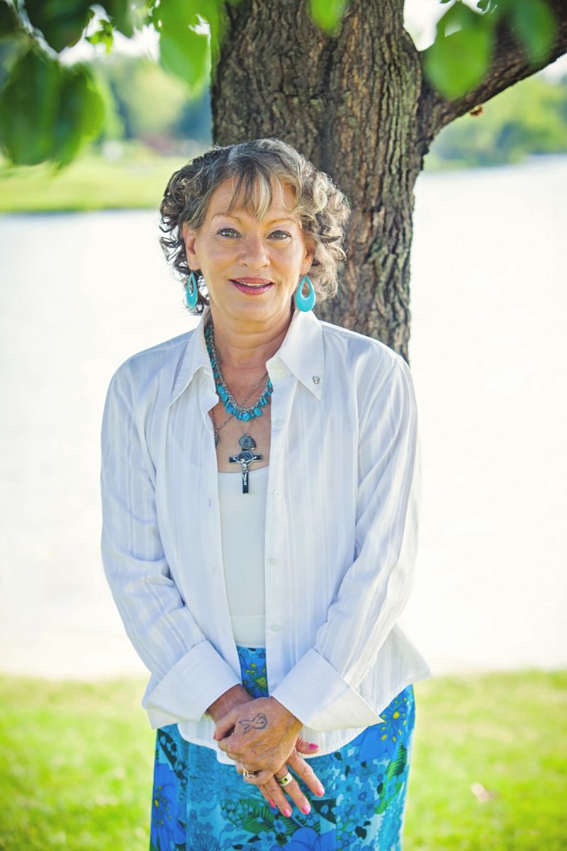 Christian Woman Ordered by Cops to Stop Praying in Her Home Loses in ...