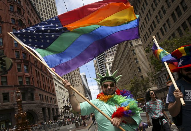 Human Rights Campaign Ranks 500 US Cities on 'LGBT' Inclusivity: 68 ...