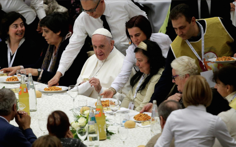 Pope Hosts Poor, Homeless With Gourmet Meal at Vatican: They Are Our ...