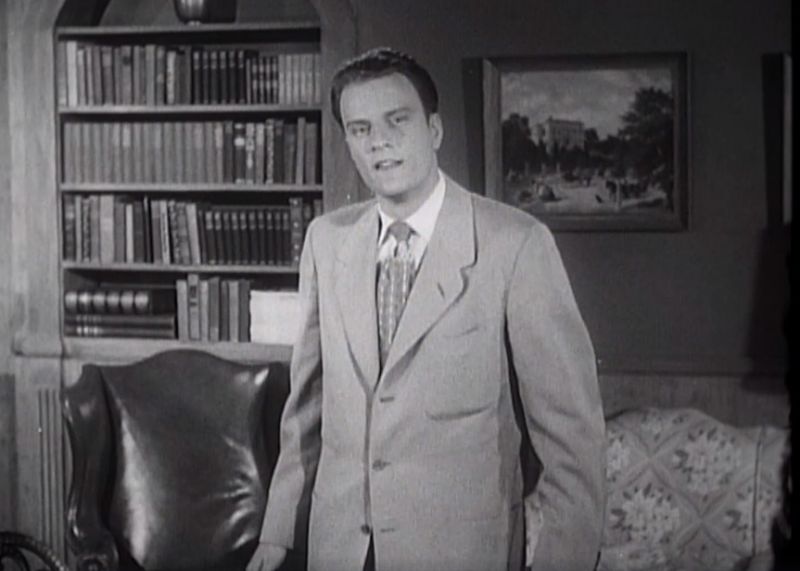 Video of Billy Graham Preaching on Easter Goes Viral; Gets 1.4 Million ...