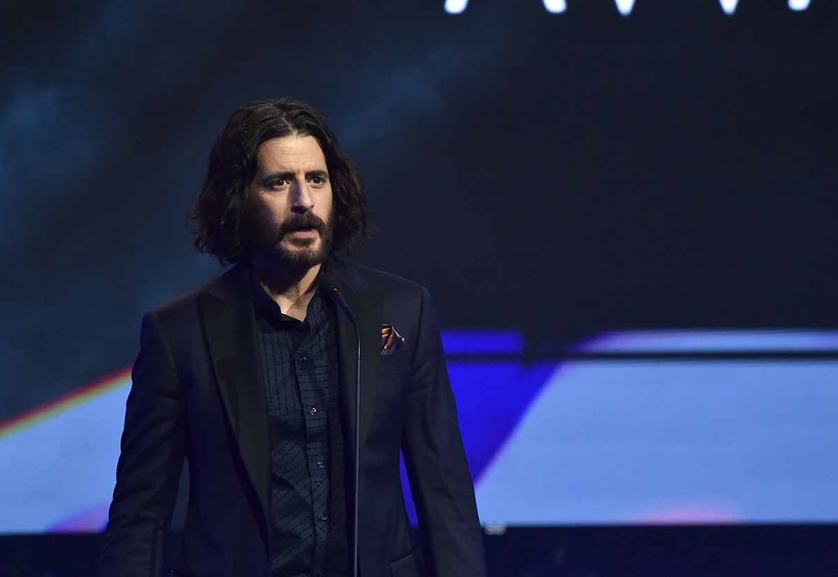 Jonathan Roumie says he's committed to living for God, not fame ...