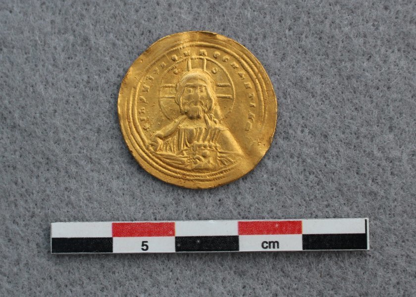 Ancient gold coin depicting Jesus uncovered in Norway | World