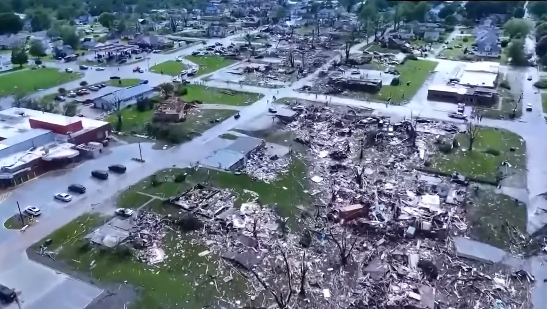 White House offers prayers, support after tornado kills 5 | U.S.