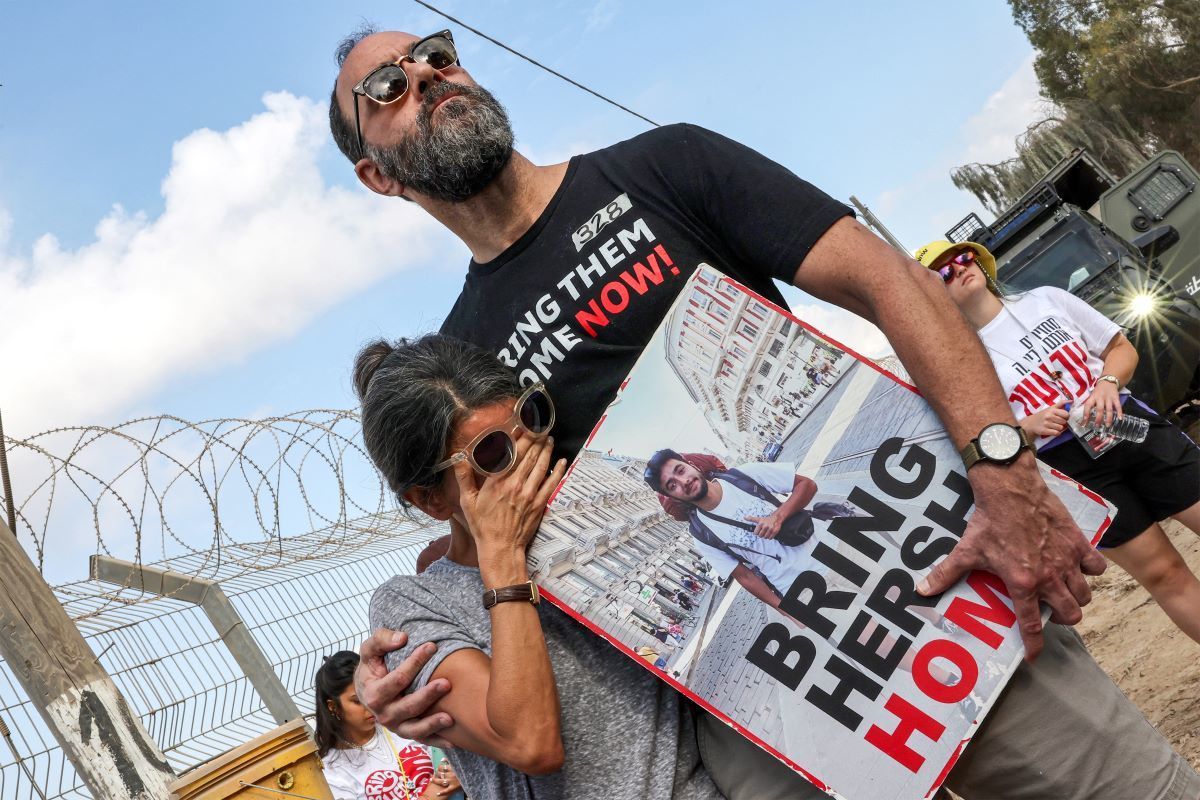 American among 6 hostages executed by Hamas | World