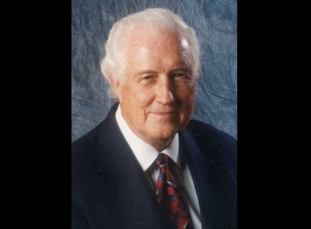 George Sweeting, evangelist who led Moody Bible Institute, dies a ...