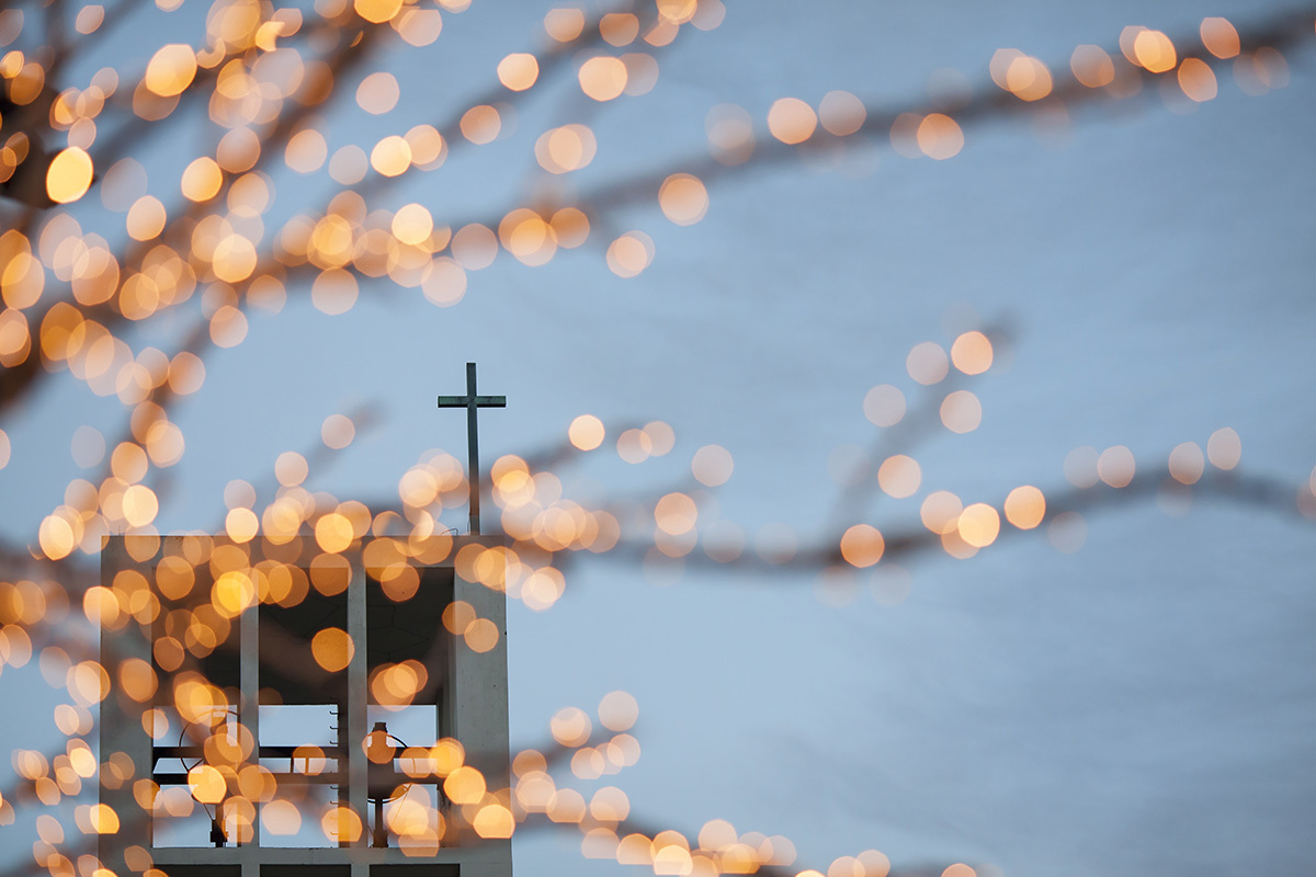 Churches offering ‘Blue Christmas’ services for those who grieve ...
