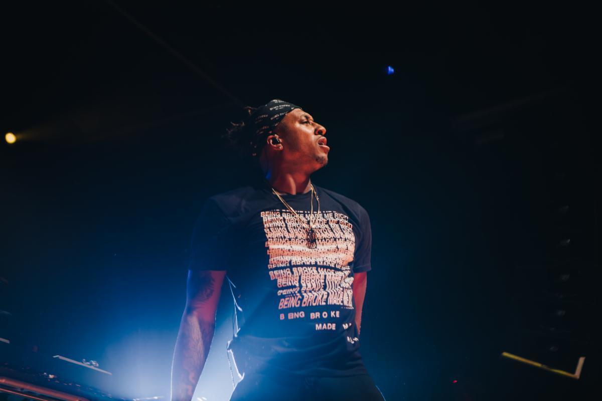 Lecrae previews 'Reconstruction,' meets with fans in Dallas | Entertainment