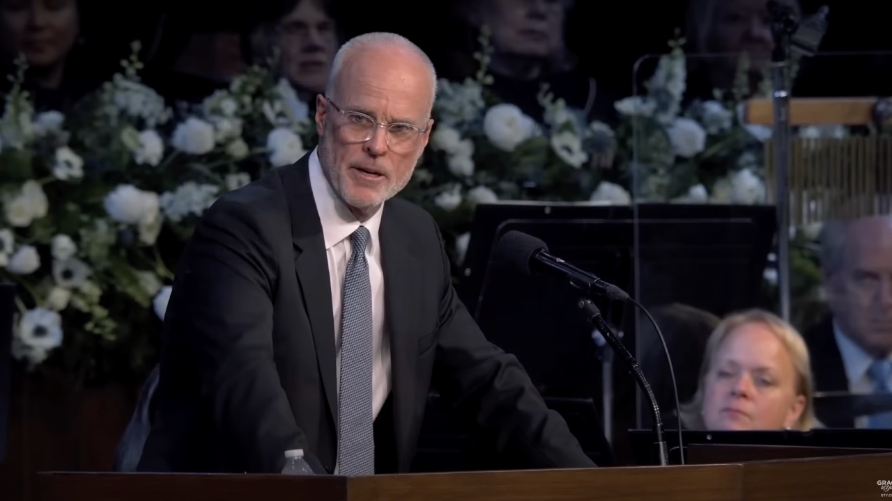 John MacArthur's son recounts father's last words to him | Church ...