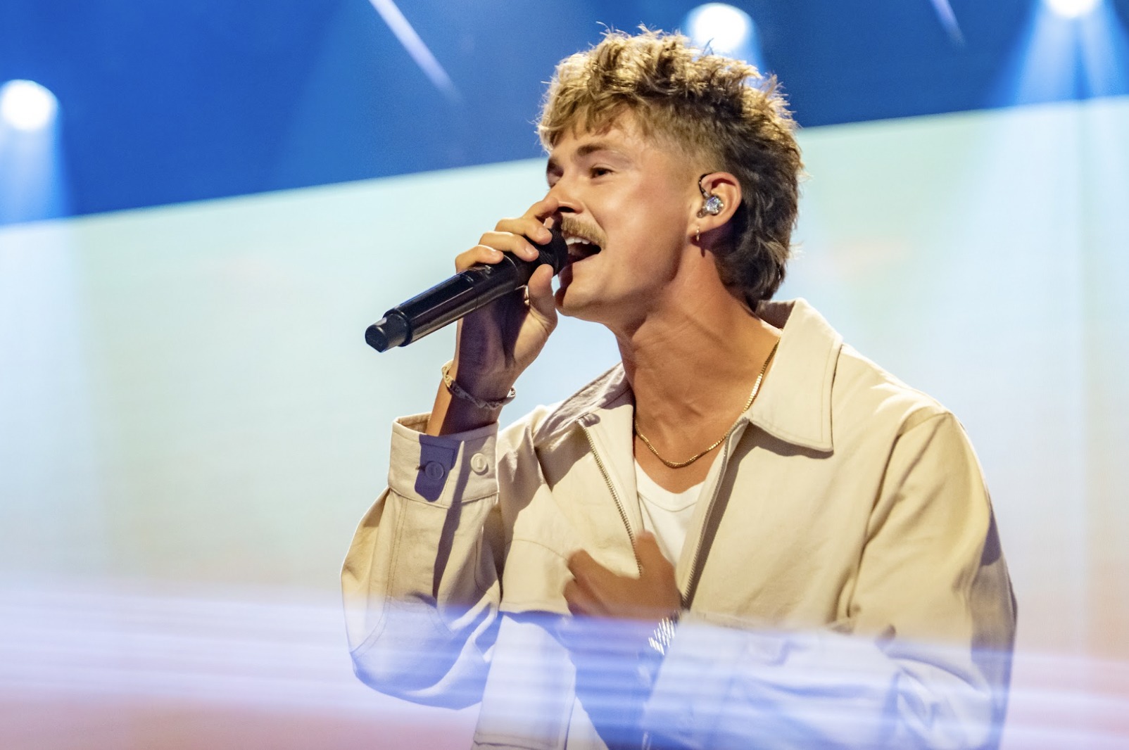 Forrest Frank calls out fellow artists for mocking his accident ...