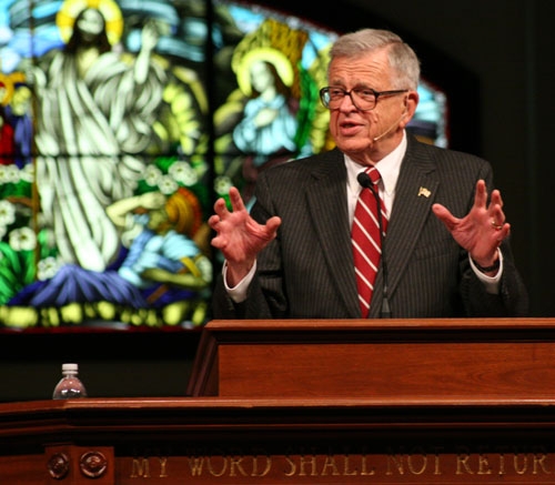 Chuck Colson Diagnoses 'Heart' of Church Problem | Church & Ministries