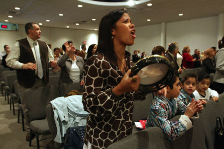 Hispanic Population Helping U.S. Christianity Thrive | U.S.