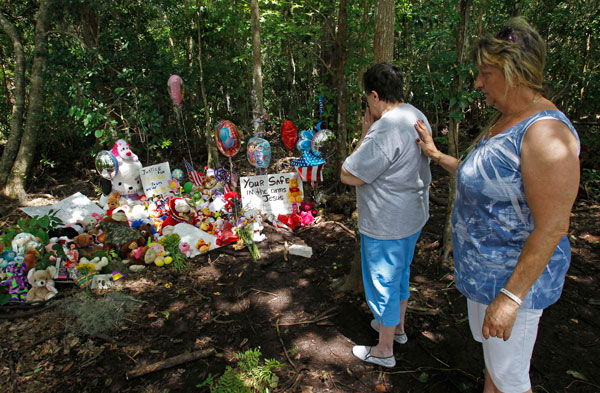 Peace Walk for Caylee Brings Closure to Some Locals | U.S.