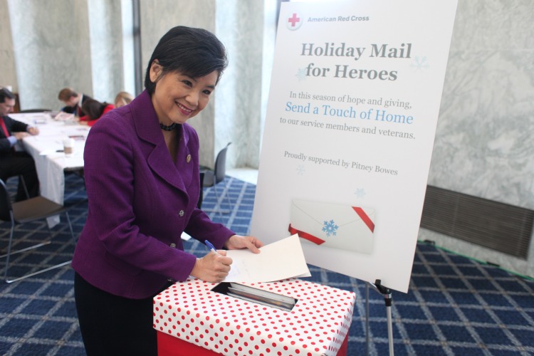 American Red Cross Sends Military Holiday Messages Overseas | U.S.