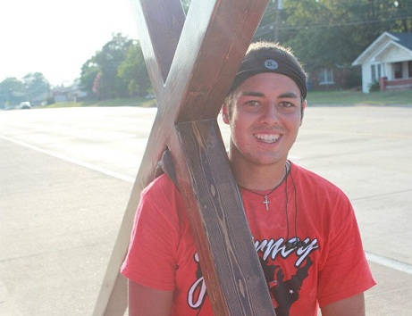 Texas Teen Gets Permit to Display 12-Foot Cross Near White House | U.S.
