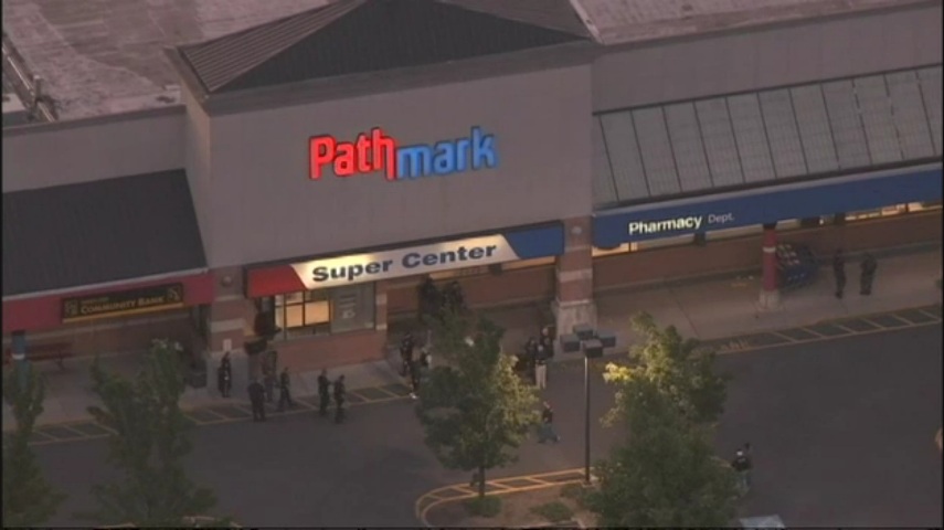 Shooting at Pathmark Supermarket in New Jersey Leaves 3 Dead
