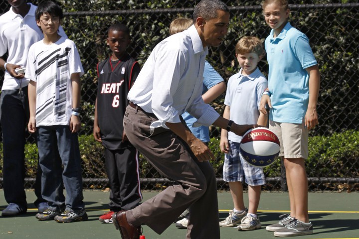 Obama Gives Brick Show on White House Ball Court at Easter Egg Roll | U.S.