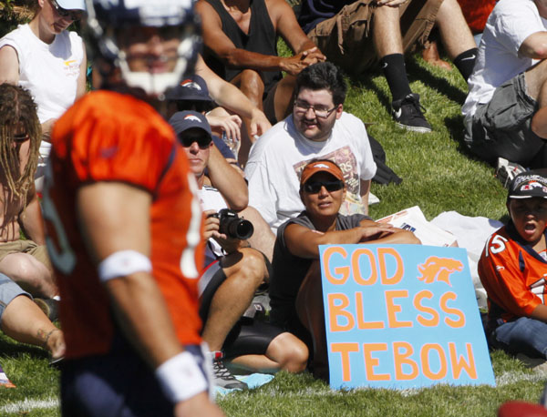 Tim Tebow Selected Most Influential Athlete; Fan Sums Up NFL Career In ...
