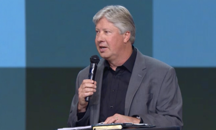 Pastor Robert Morris Returns to Pulpit After Near Death Experience ...