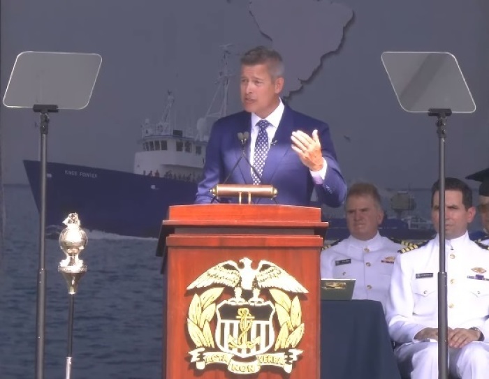 Duffy urges graduating midshipmen to 'stay faithful' to God | Politics