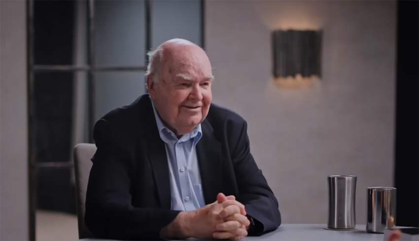 John Lennox, Steven Bartlett talk AI, Christ on 'Diary of a CEO' | World
