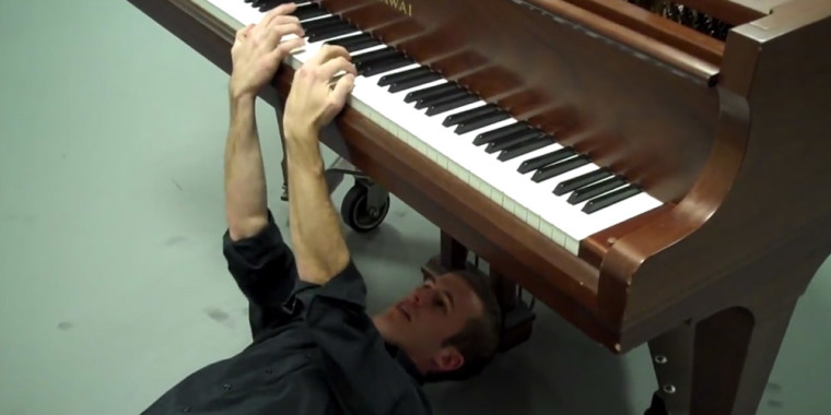 This Guy Plays the Piano Backwards and Blows Your Mind (VIDEO)