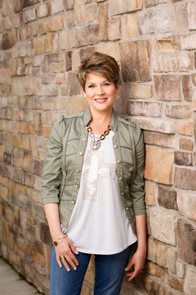 Author Jennifer Rothschild to Women: Seek Truth Instead of 'Other ...